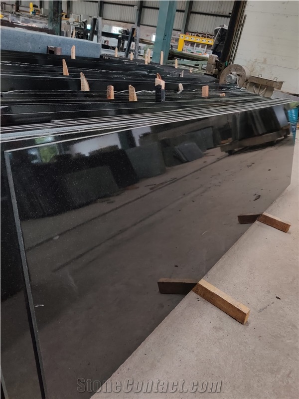 Absolute Black Granite Slabs from India - StoneContact.com
