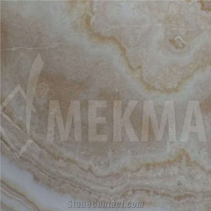 Gold Slabs Cross Cut - StoneContact.com