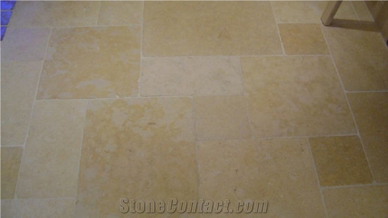 Ramon Gold Limestone Pattern - StoneContact.com
