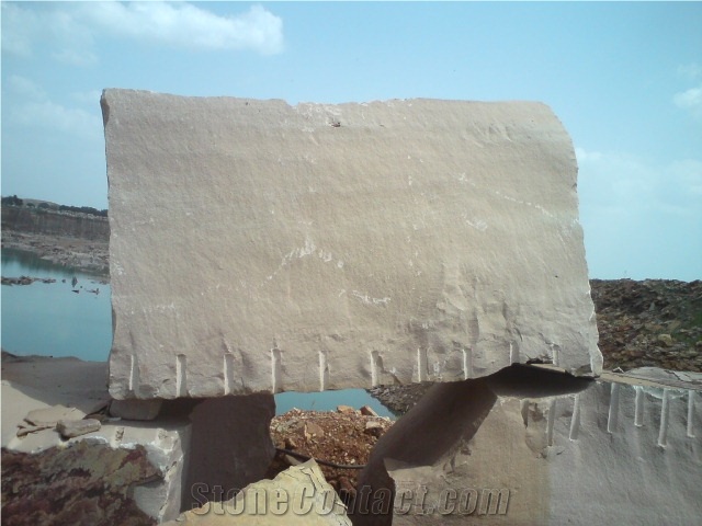 India Beige Sandstone Blocks from India - StoneContact.com