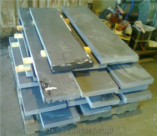 Slate Stairs, Llechwedd Black Slate from United Kingdom - StoneContact.com